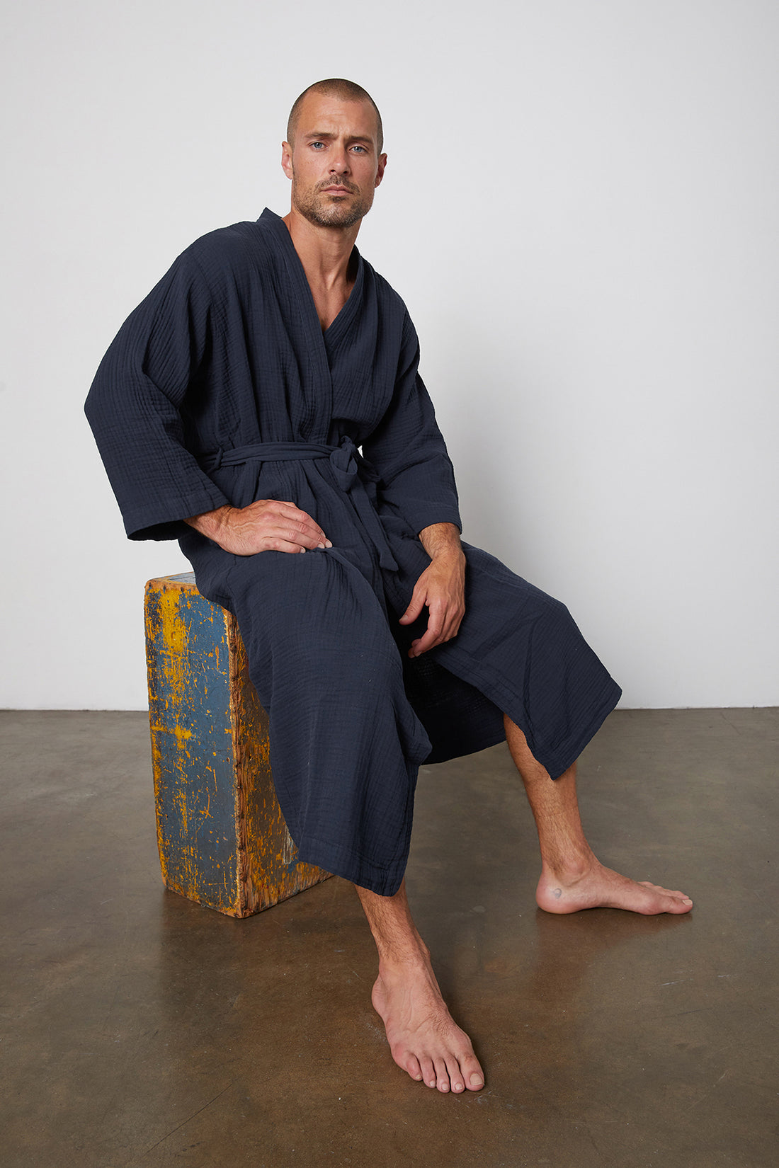 COTTON GAUZE ROBE – Velvet by Graham & Spencer
